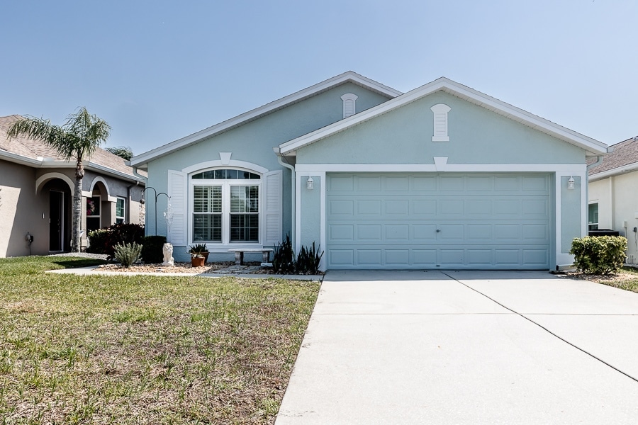 Sarasota Ranch House With OceanView Windows - Viwinco Windows